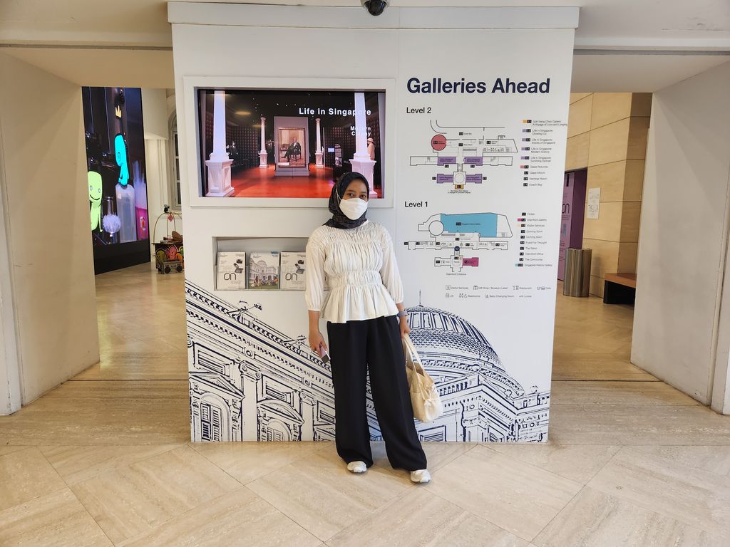 Learning Singapore's History at the National Museum of Singapore Syfa & Ganjar Story